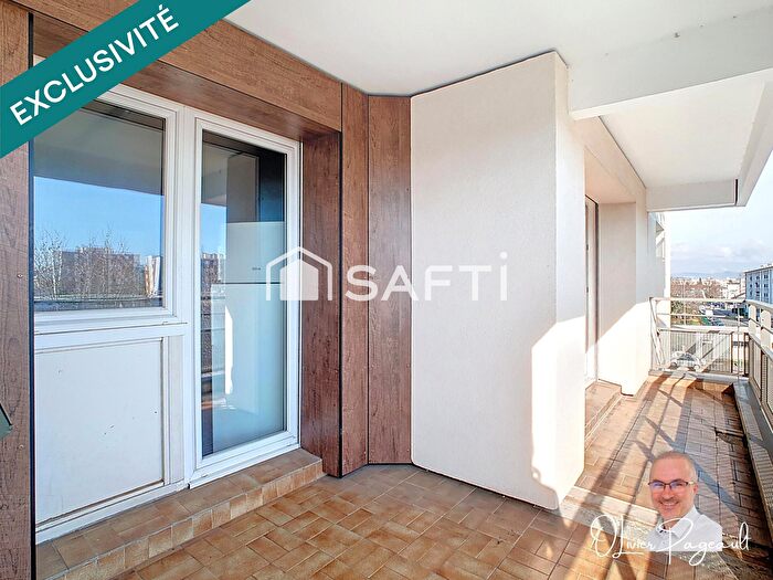 Appartement 4 pièces à Lyon 8ème, Etats Unis, à vendre
