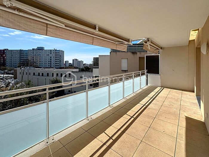 Appartement à vendre - Marseille e , Le Merlan - 3 pièces - 2 chambres
