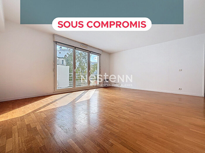 Appartement à vendre - Issy-les-Moulineaux, Les Iles, La Ferme - 4 pièces - 3 chambres