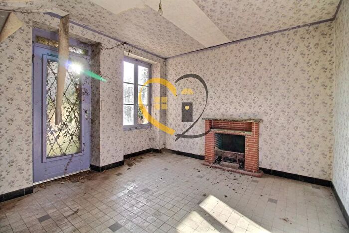 Maison 3 pièces à Châteauneuf-sur-Cher, à vendre