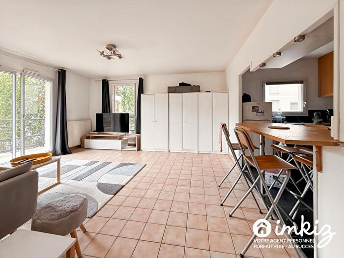 Appartement 3 pièces à vendre à Guyancourt, Villaroy