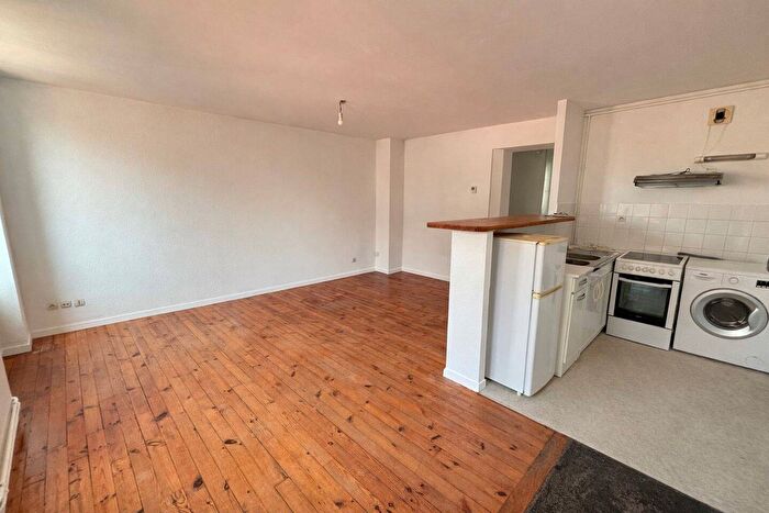 Appartement à louer - Badouillère-Saint Roch-Valbenoîte, Saint-Étienne - 2 pièces - 1 chambre