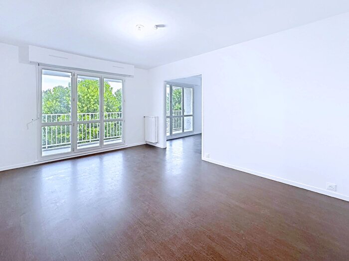 Appartement 4 pièces à vendre à Noisy-le-Grand, Nord