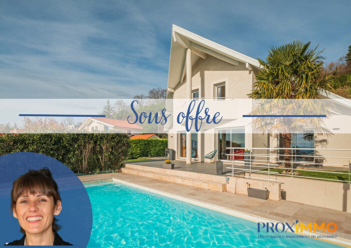 Maison 6 pièces à La Buisse, à vendre