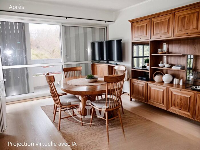 Appartement à vendre - Le Péage-de-Roussillon - 4 pièces - 3 chambres