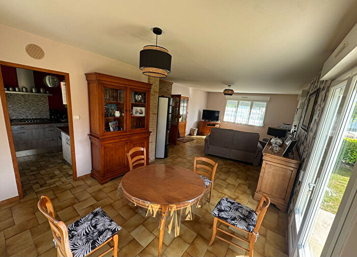 Maison 5 pièces à Éperlecques, à vendre