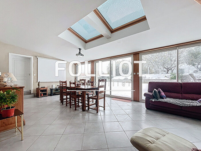 Maison à vendre - Bricqueville-sur-Mer - 11 pièces - 7 chambres