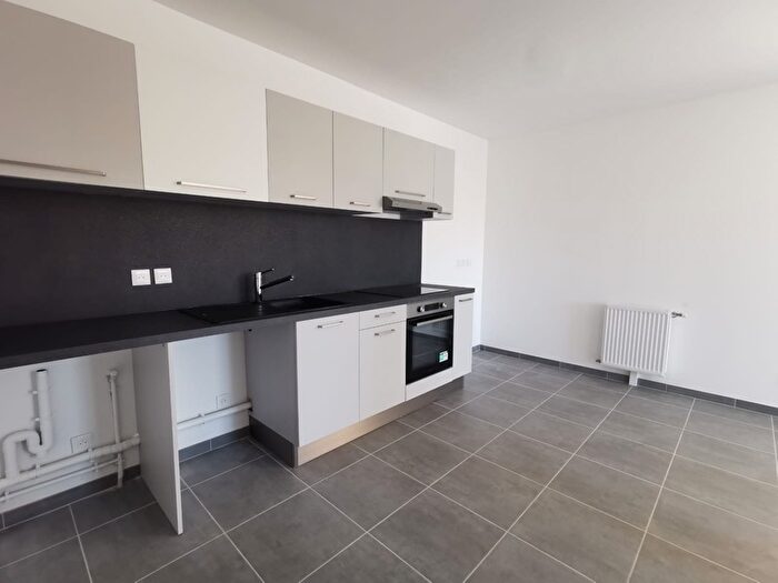 Appartement à louer - Quetigny - 3 pièces - 2 chambres