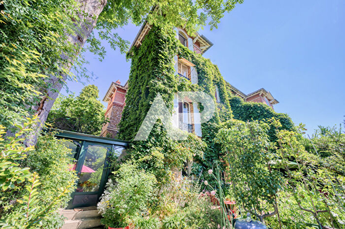 Maison à vendre - Sèvres, Croix-Bosset, Monesse, Brancas - 8 pièces - 5 chambres