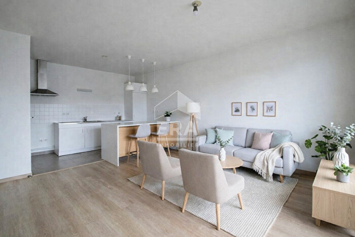 Appartement à vendre - Clichy, République, Victor Hugo - 3 pièces - 2 chambres