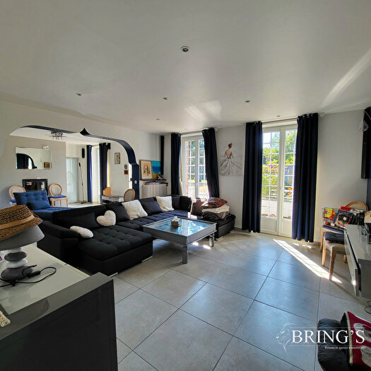 Maison à vendre - Illiers-lévêque - 8 pièces - 6 chambres