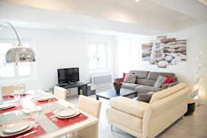 Vieux-Nice : Appartement 5 pièces à louer