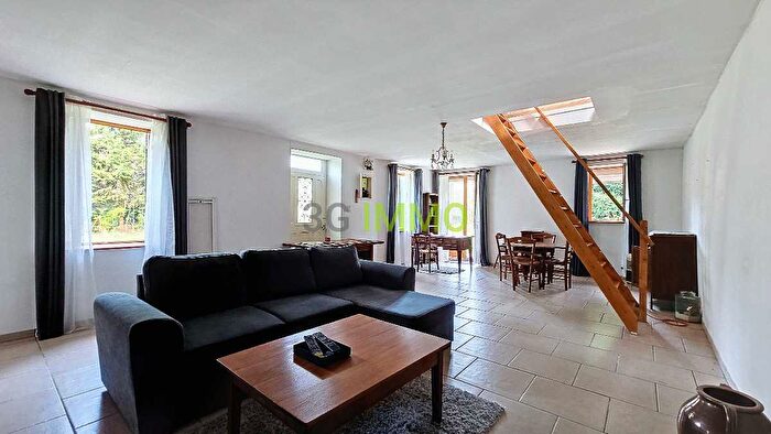 Maison à vendre - Saint-Éloy-les-Mines - 4 pièces - 1 chambre