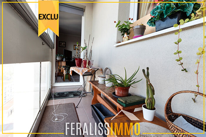 Appartement à vendre - Cergy, Orée du Bois - 5 pièces - 4 chambres