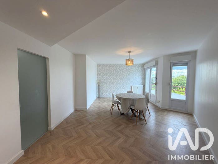 Appartement 5 pièces à louer à Bd des Poilus, Nantes