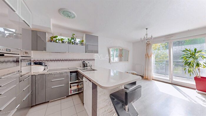 Vitry-sur-Seine, Paul Forment, La Ferme - Appartement 5 pièces à vendre
