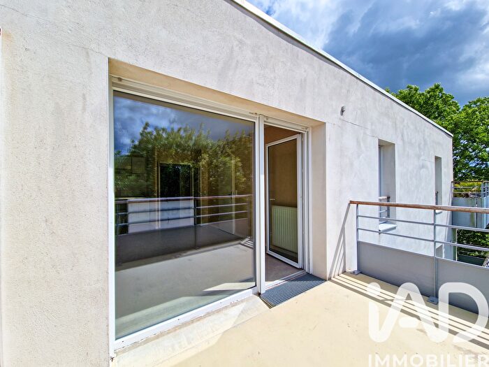 Appartement 2 pièces à vendre à Hennebont, Centre-ville, Kerbihan, La Grange, Kerlano