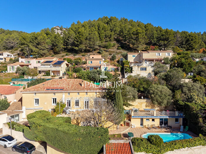 Maison à vendre - Auriol - 12 pièces - 7 chambres