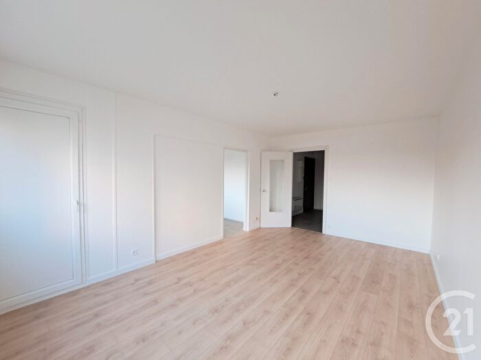 Bischheim, Gare, Mairie, Ecrivains : Appartement 4 pièces à vendre