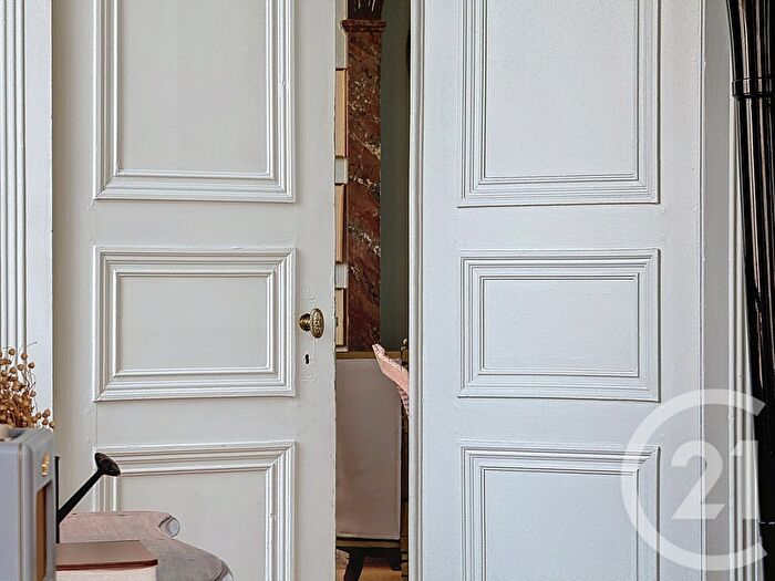 Appartement à vendre - Metz, Centre-ville - 7 pièces - 5 chambres