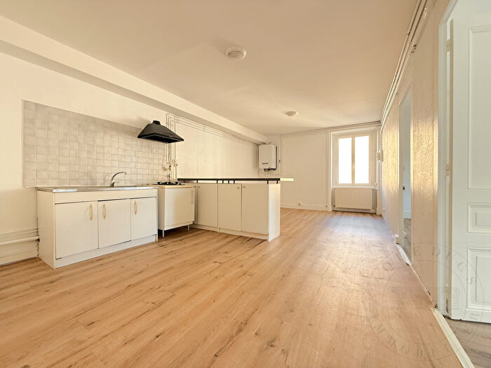 Communay - Appartement 3 pièces à vendre