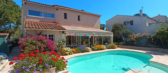 Sanary-sur-Mer, La Poussarague : Maison 6 pièces à vendre