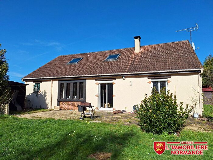 Maison à louer - Le Plessis-Hébert - 6 pièces - 4 chambres