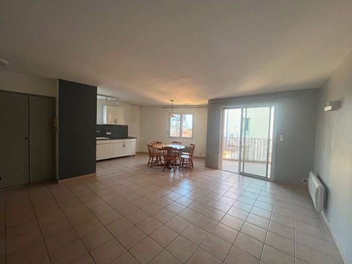 Appartement à louer - Orange, Centre-ville - 3 pièces - 2 chambres