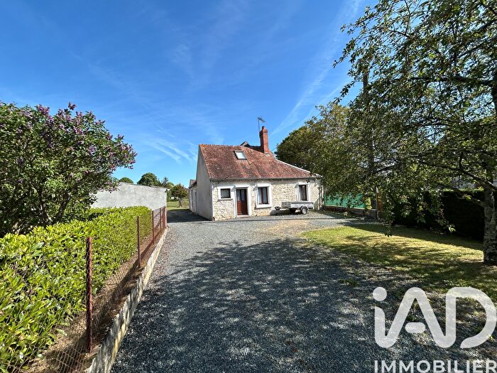 Maison 5 pièces à Vouillon, à vendre