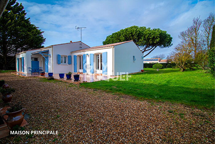 Maison à vendre - Châtelaillon-Plage - 6 pièces - 4 chambres