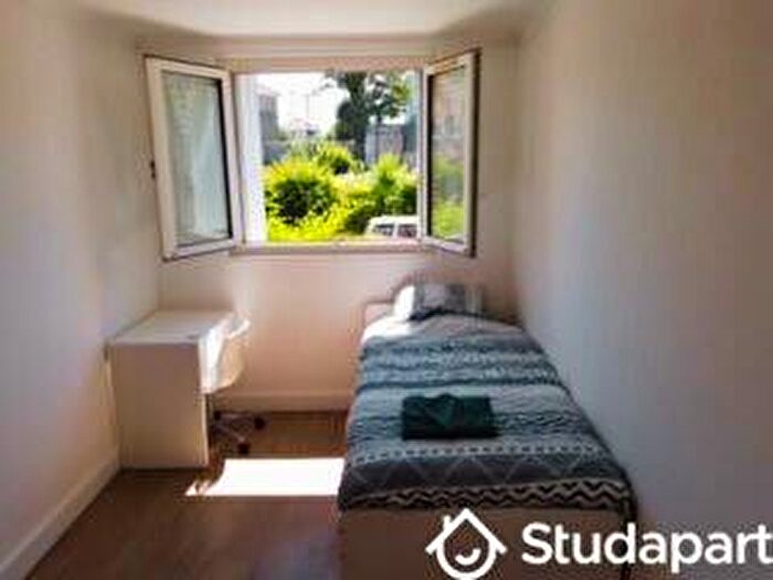 Appartement à louer - Président Pompidou Sud, Gagny - 1 pièce - 1 chambre