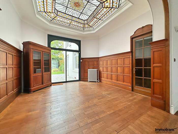 Maison à vendre - Marcq-en-Bar ul, Marcq-en-Baroeul - 7 pièces - 6 chambres