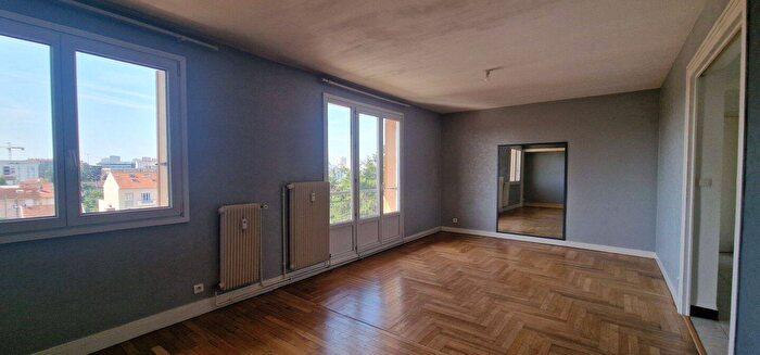 Croix Luizet, Villeurbanne - Appartement 4 pièces à louer