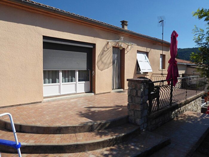 Maison à louer - Ouest, Le Vigan - 5 pièces - 4 chambres