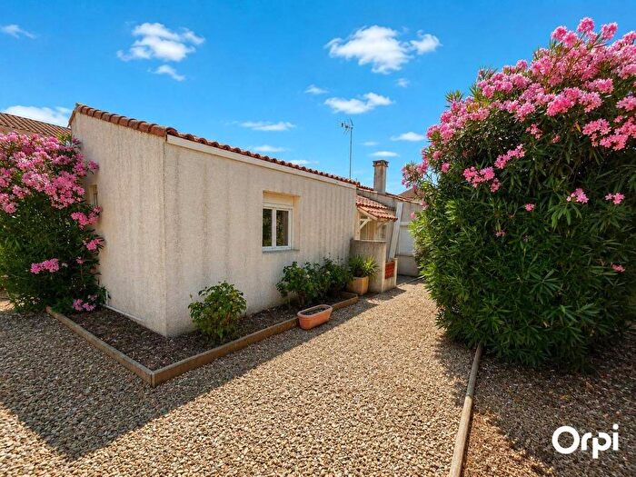 Maison 3 pièces à louer à Pomérols