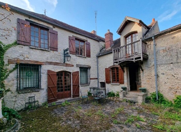 Maison 4 pièces à Milly-la-Forêt, à vendre