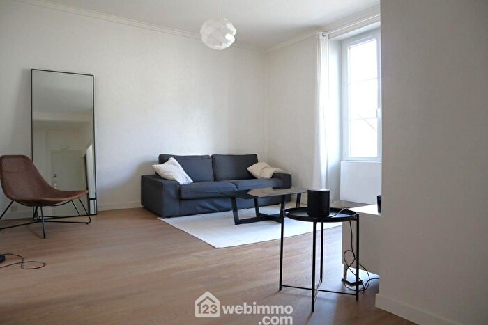 Appartement à vendre - Poitiers, Centre-ville - 2 pièces - 1 chambre