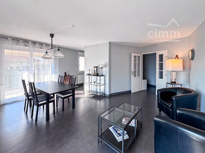 Appartement à vendre - Le Touvet - 4 pièces - 3 chambres