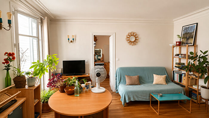 Appartement 2 pièces à vendre à Paris 20ème, Plaine, Lagny