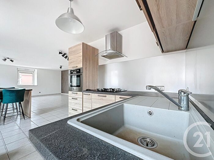 Appartement à louer - Seloncourt - 5 pièces - 3 chambres