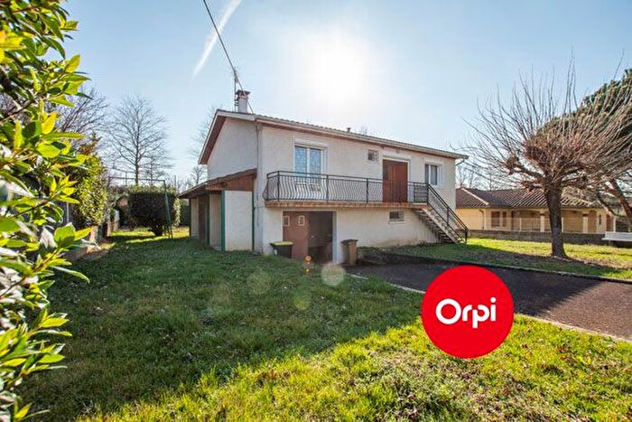 Maison à vendre - Saint-Priest, Marendiers - 5 pièces - 4 chambres