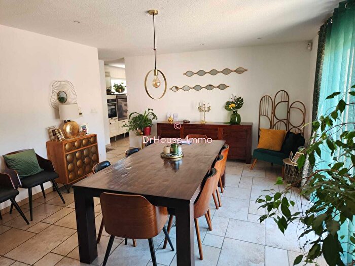 Maison à vendre - Alès, Silhol, Pierre Plantée, Conilhères - 9 pièces - 5 chambres