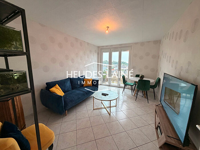 Saint-Martin-des-Champs : Appartement 2 pièces à louer