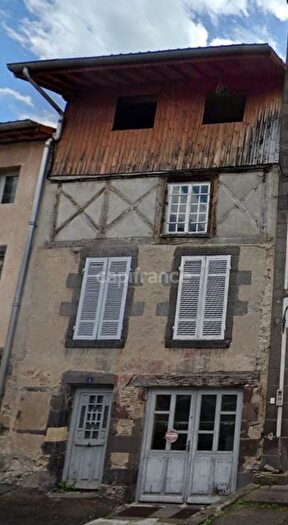 Maison à vendre - Maringues - 7 pièces - 3 chambres