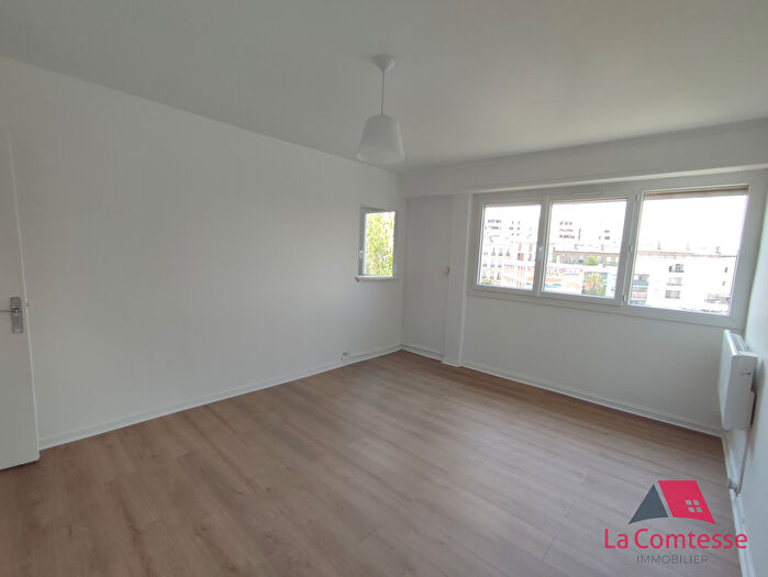 Appartement 2 pièces à Marseille 3ème, La Villette, à louer