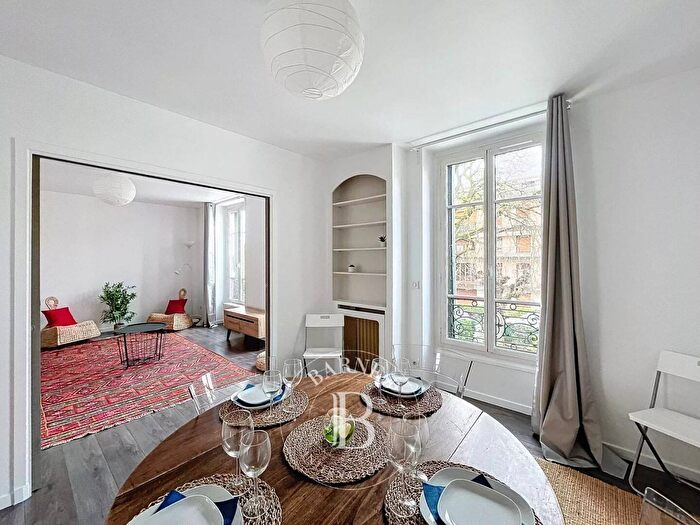 Appartement à louer - Ibis, Le Vésinet - 4 pièces - 3 chambres