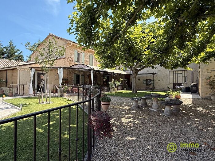 Maison à vendre - Avignon, Cantarel, Aéroport - 12 pièces - 5 chambres