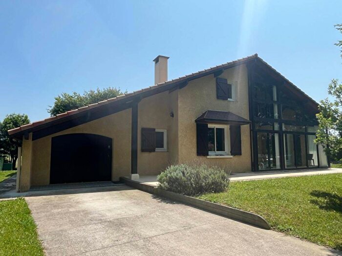 Maison 4 pièces à louer à Pomarez
