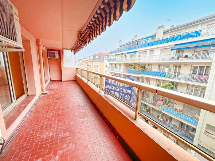 Appartement à vendre - Nice, Vernier - 3 pièces