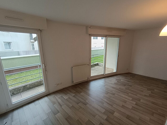 Appartement à louer - Quartiers Sud-Est, La Poterie - 1 pièce